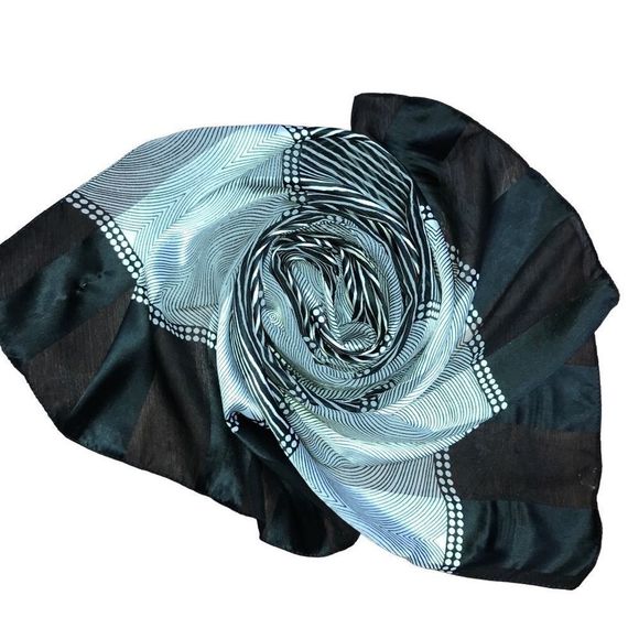 Vintage | Accessories | Vintage 8s Blackwhite Circles Striped Long ...